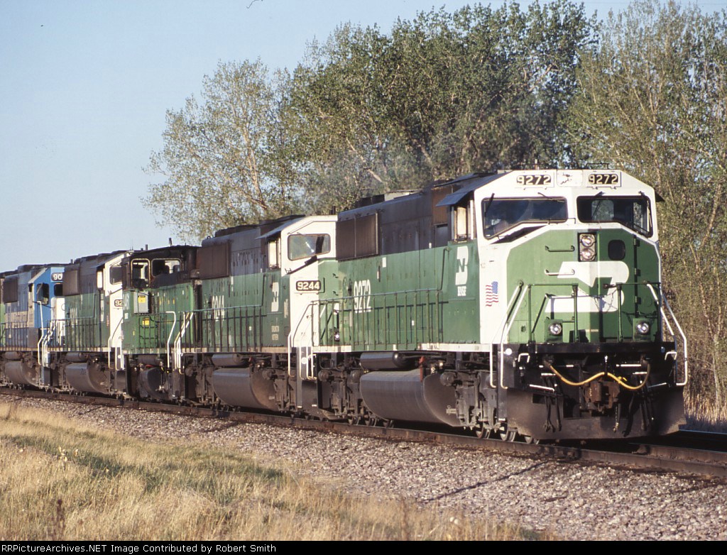BNSF 9272